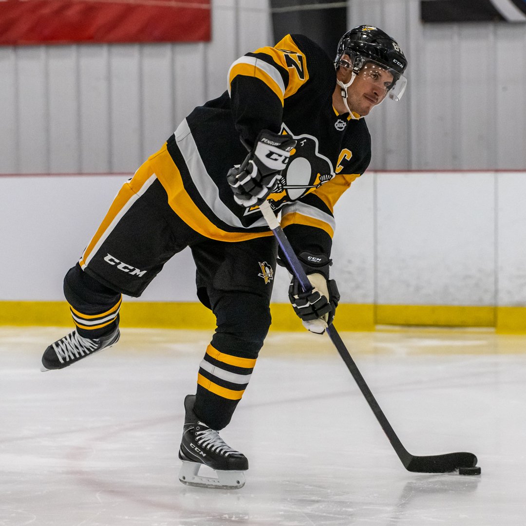 CCM Hockey Europe - Official Site - Shop Now